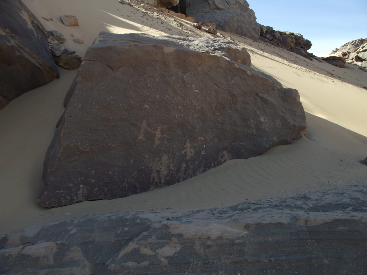 XTerraSpace: Neolithic petroglyphs discovered in Egypt’s Aswan