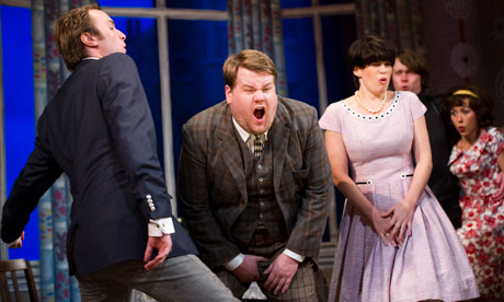 Tipsy Hippo Theatre Reviews: One Man, Two Guvnors