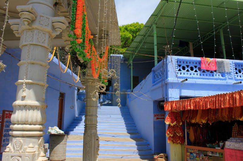 NZ 2 UK by Bike: 6th April - Mt Abu to Pindwara