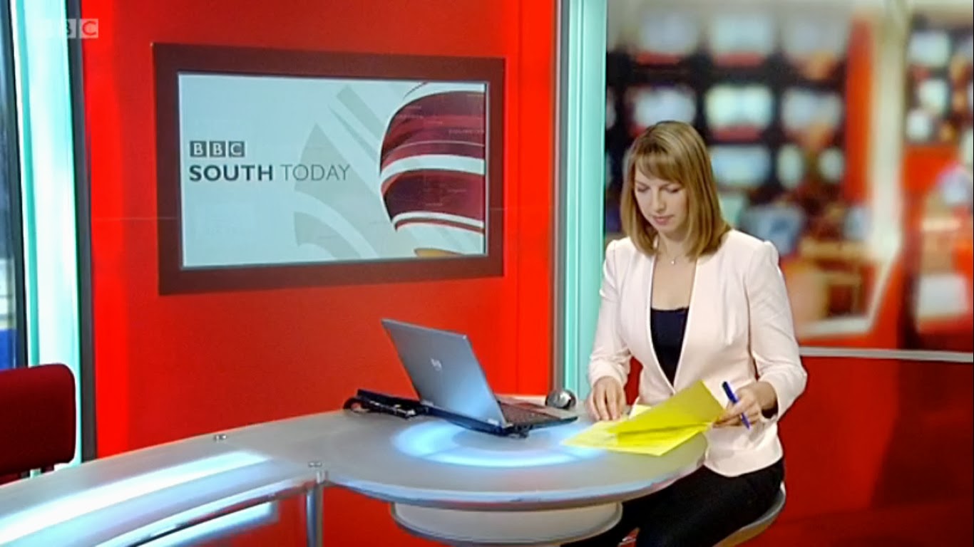 UK Regional News Caps: Emma Vardy - BBC South Today (Oxford)