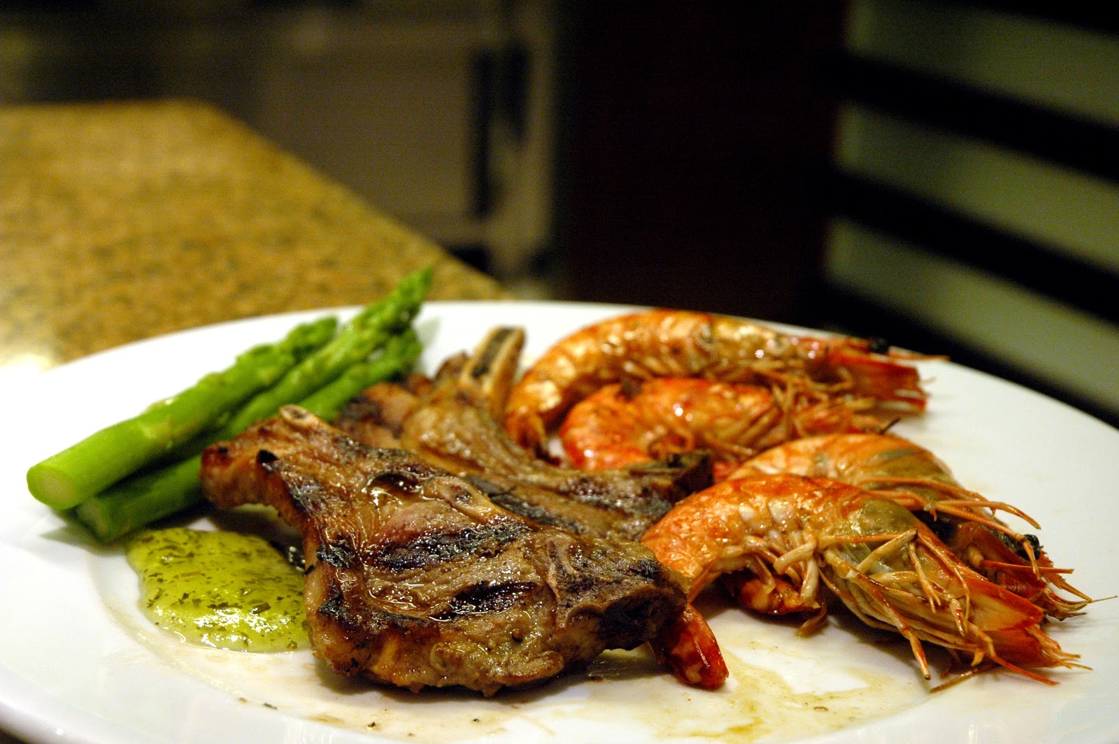 DUDE FOR FOOD: Surf's Up at The Hyatt's Market Cafe Seafood and Steak ...