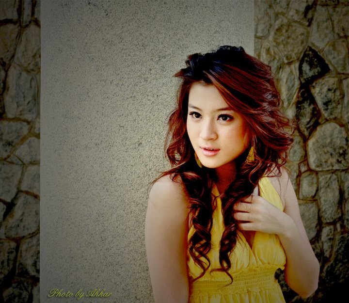 Interview with Wut Hmone Shwe Yee | MP4 YoU world