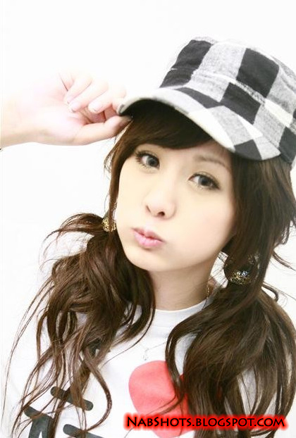 NabShots: Amber An Xinya (安心亚)