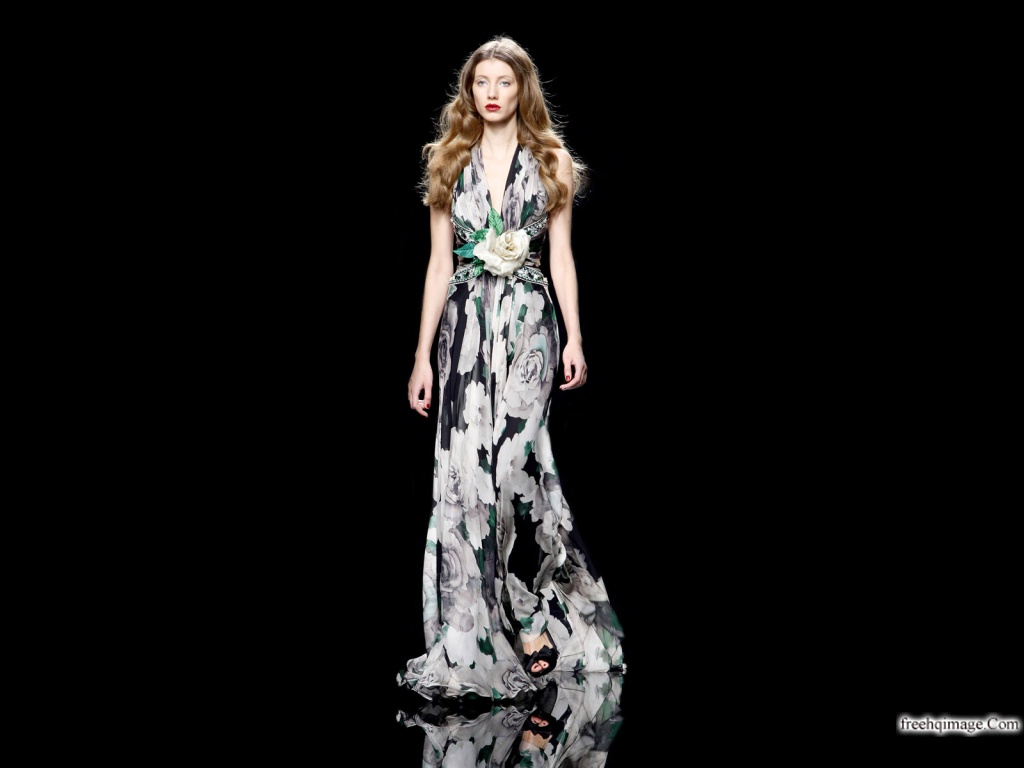 Hollywood Amazing Dress Designs - sak karepe isun