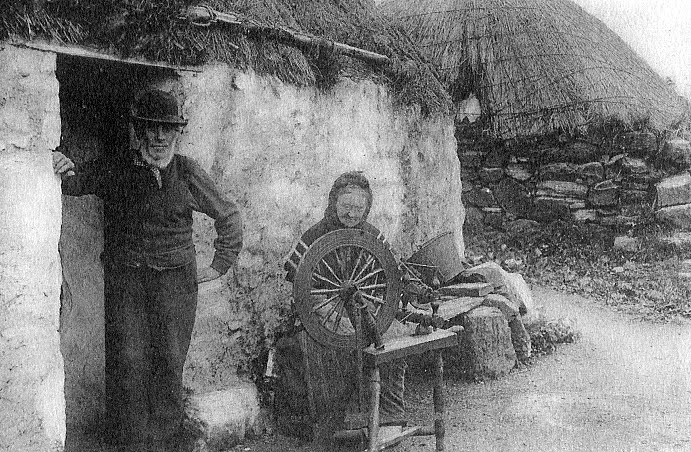 Tour Scotland: Old Photograph Crofters Torrin Scotland