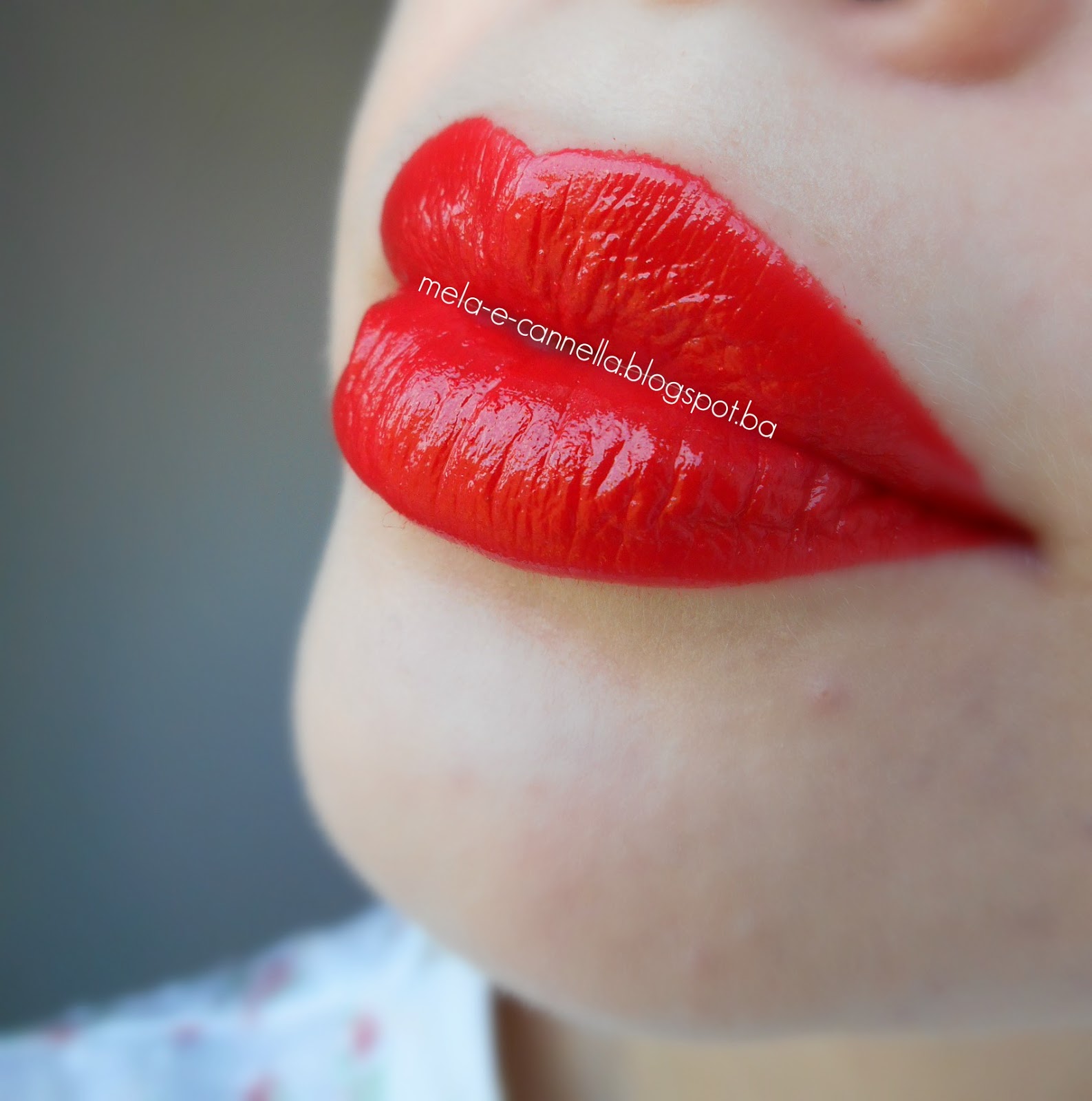 mela-e-cannella: Avon -True Colour Perfect Reds Lipstick - ALL