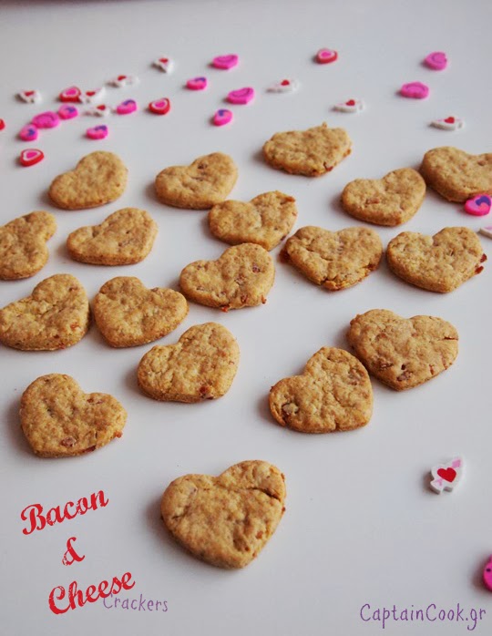 Αλμυρά Μπισκοτάκια με Bacon και Tυρί - Προτάσεις για "Μαγεμένους"