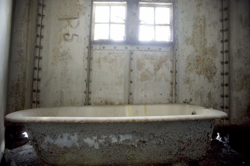 Deserted Places: Maunsell Forts: The abandoned sea forts from World War II