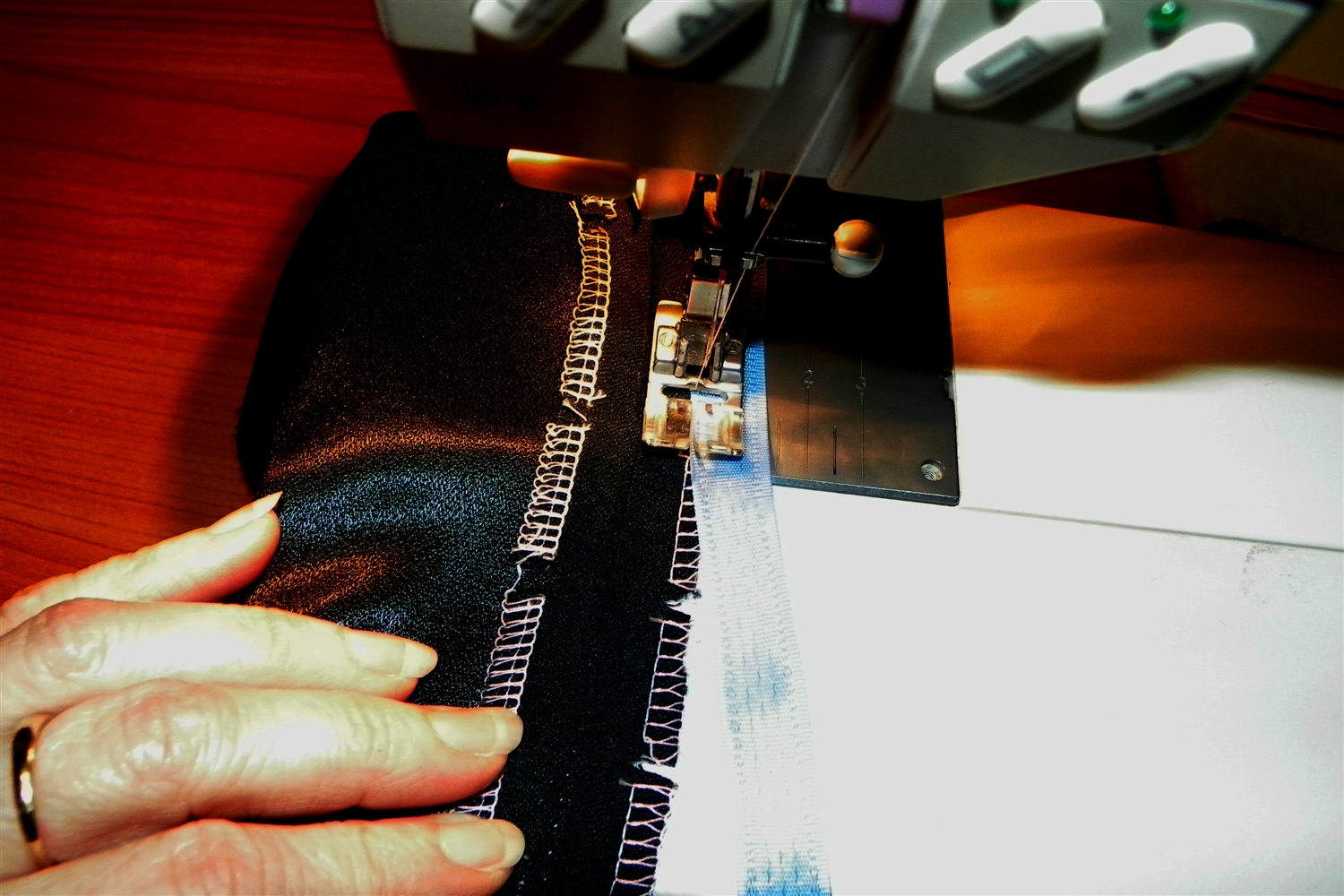 Elegant Obasan's Custom Creation Project: Closed Ended Lap Zipper On A ...