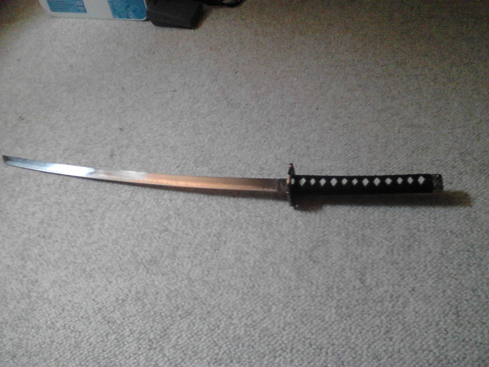 Sammie Girl 2: MY SUPER AWESOME SAMURAI SWORD!!!!
