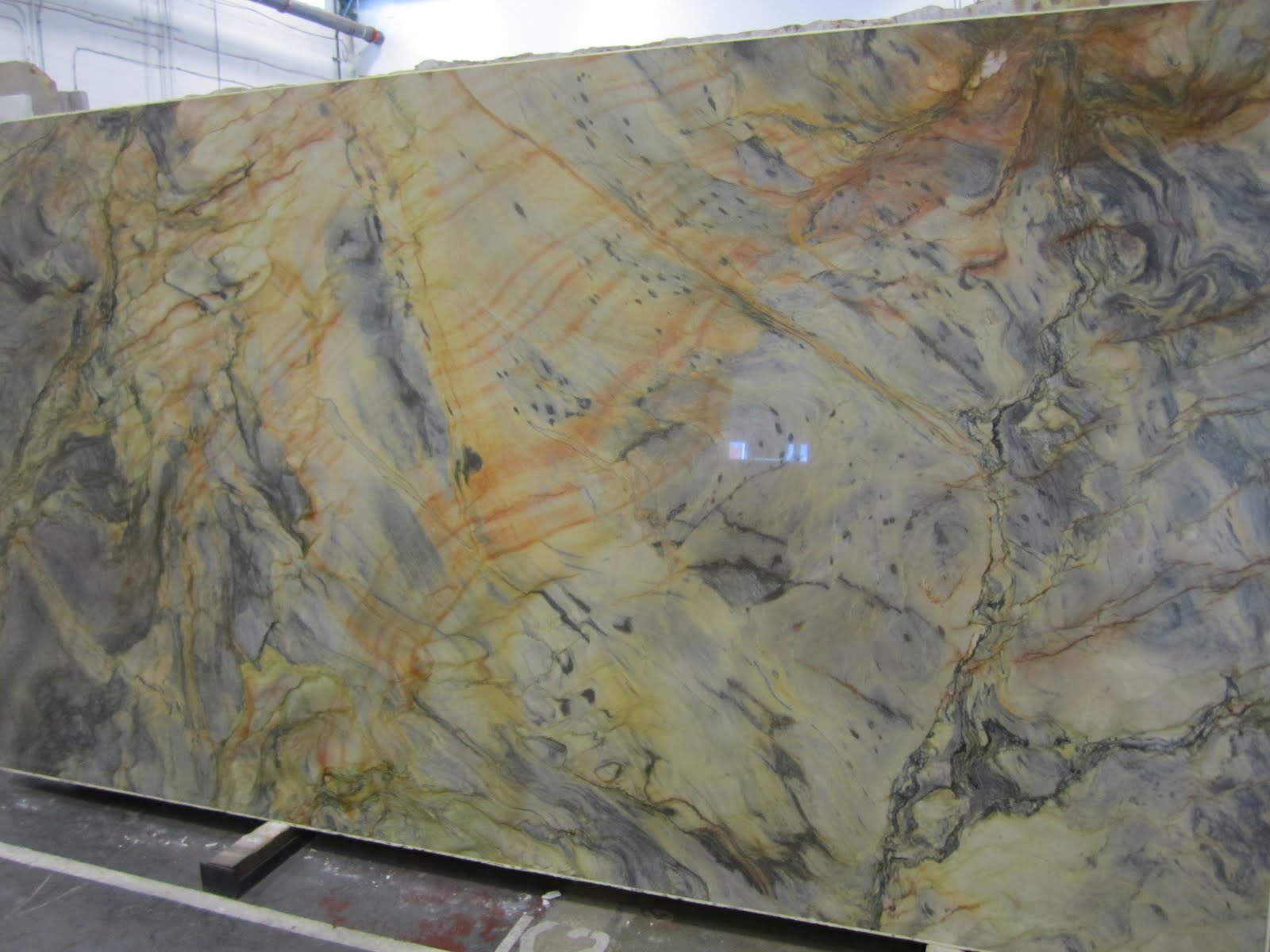 USC granite: Fusion 124 x 70