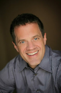 Satisfaction for Insatiable Readers: Smart IS Cool: Interview with ...