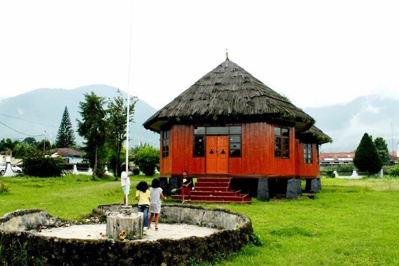 Pesona Kota Ruteng - Flores | daon lontar