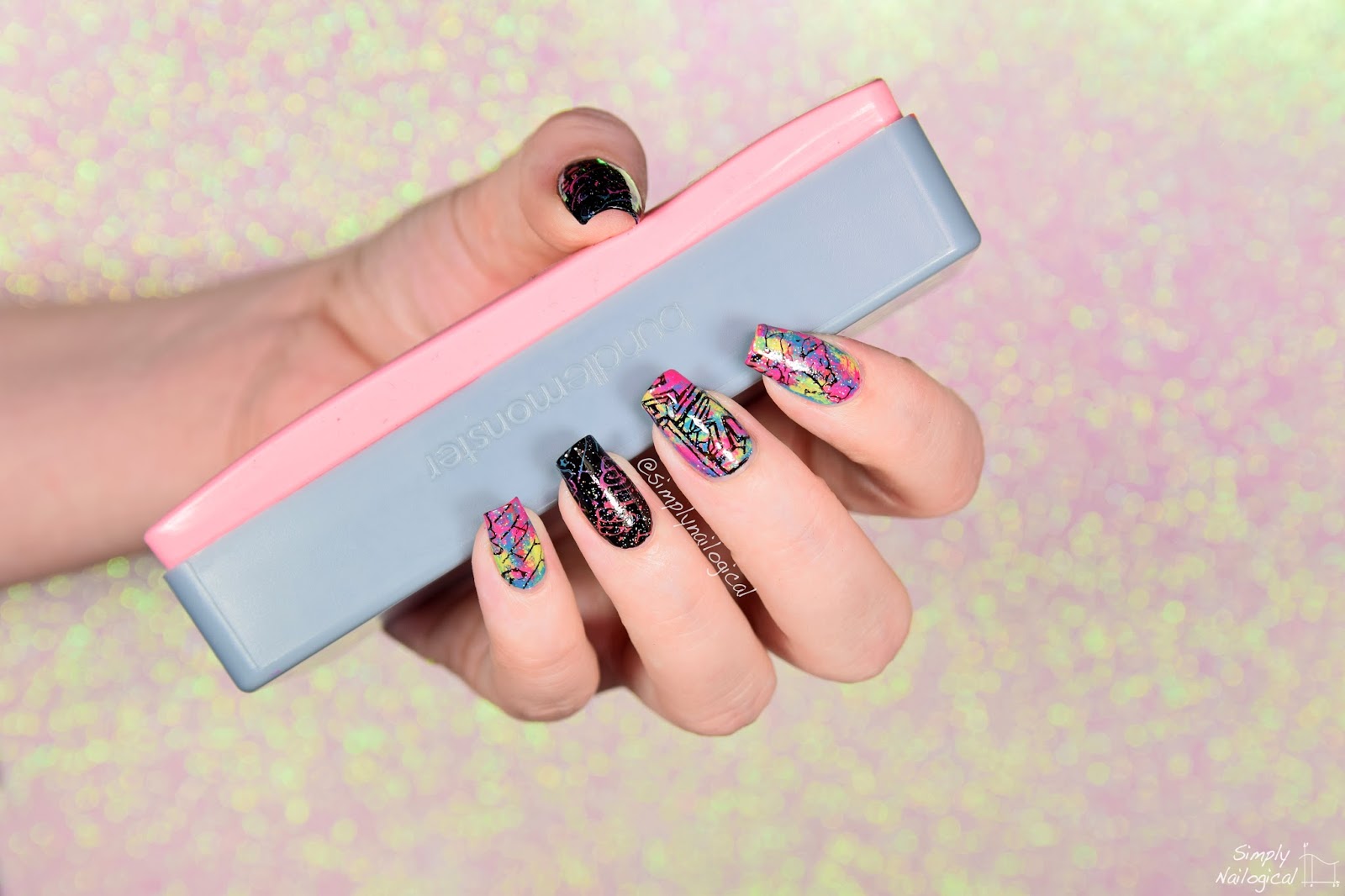 Simply Nailogical: Giant Mochi stamper nails!