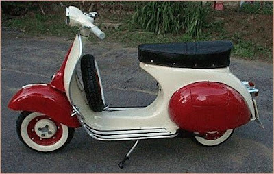 VESPARI: DIRGAHAYU REPUBLIK INDONESIAKU.