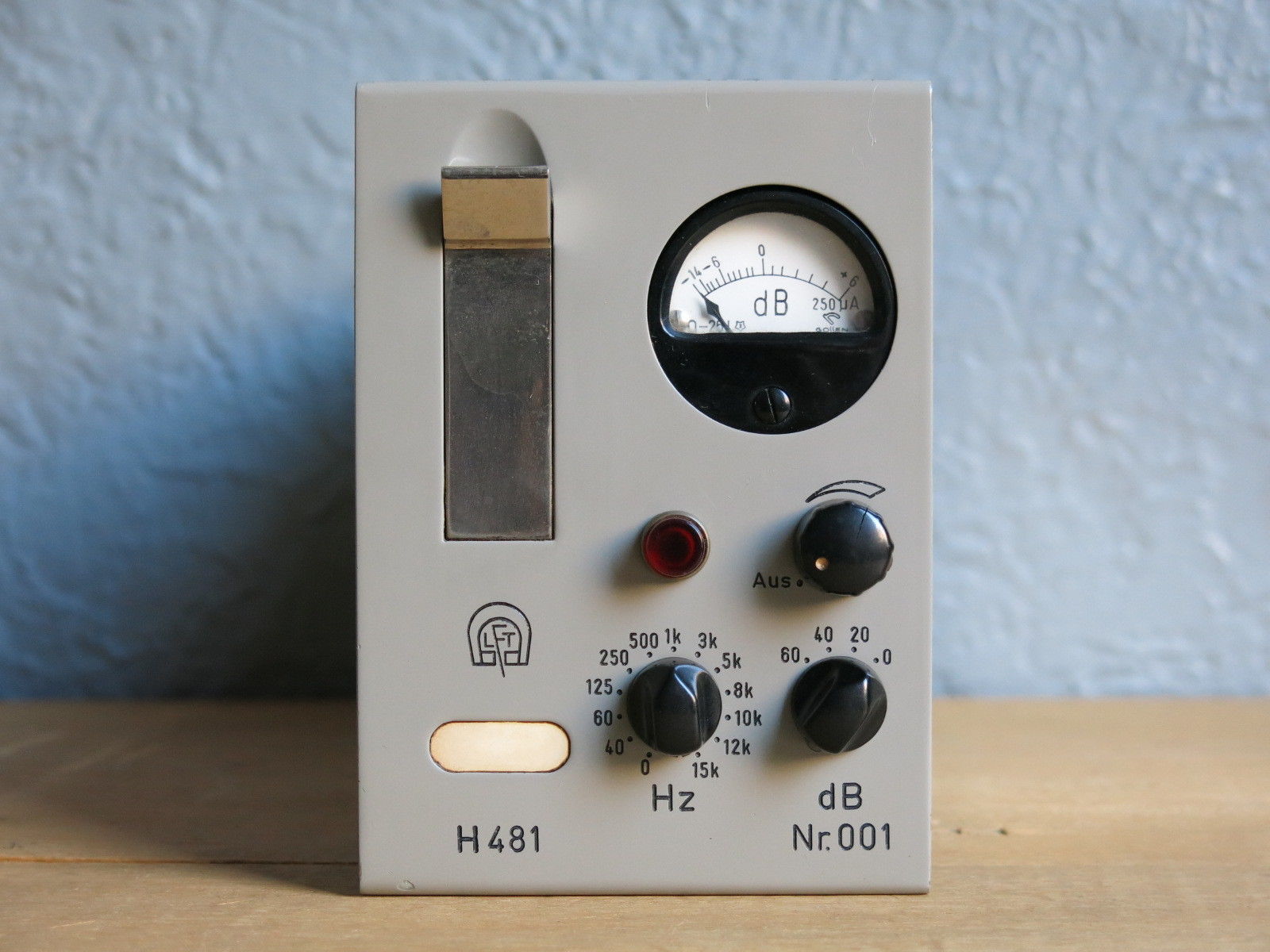 MATRIXSYNTH: EMI Redd 17 / 37 rare tone generator LFT H481 serial nr ...