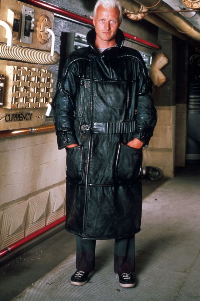 Rare and Amazing Photos From Behind the Scenes of 1982 Science Fiction ...