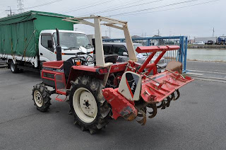 YANMAR TRACTOR SUPER FORTE 4WD for Tanzania|Japanese vehicles to the world