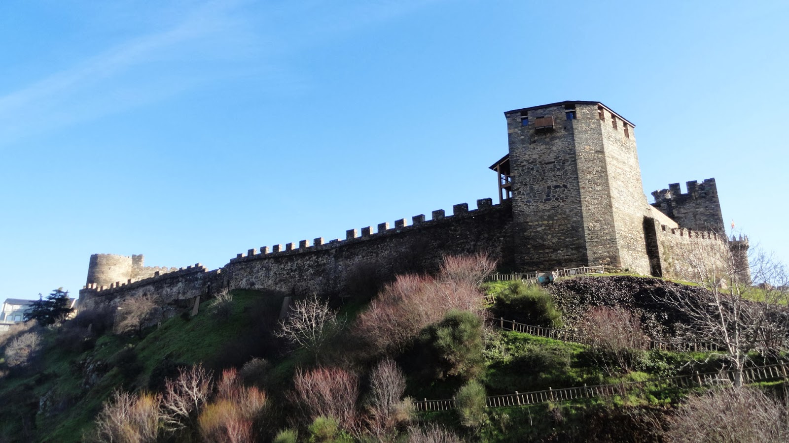 PUEBLOS Y LUGARES: PONFERRADA