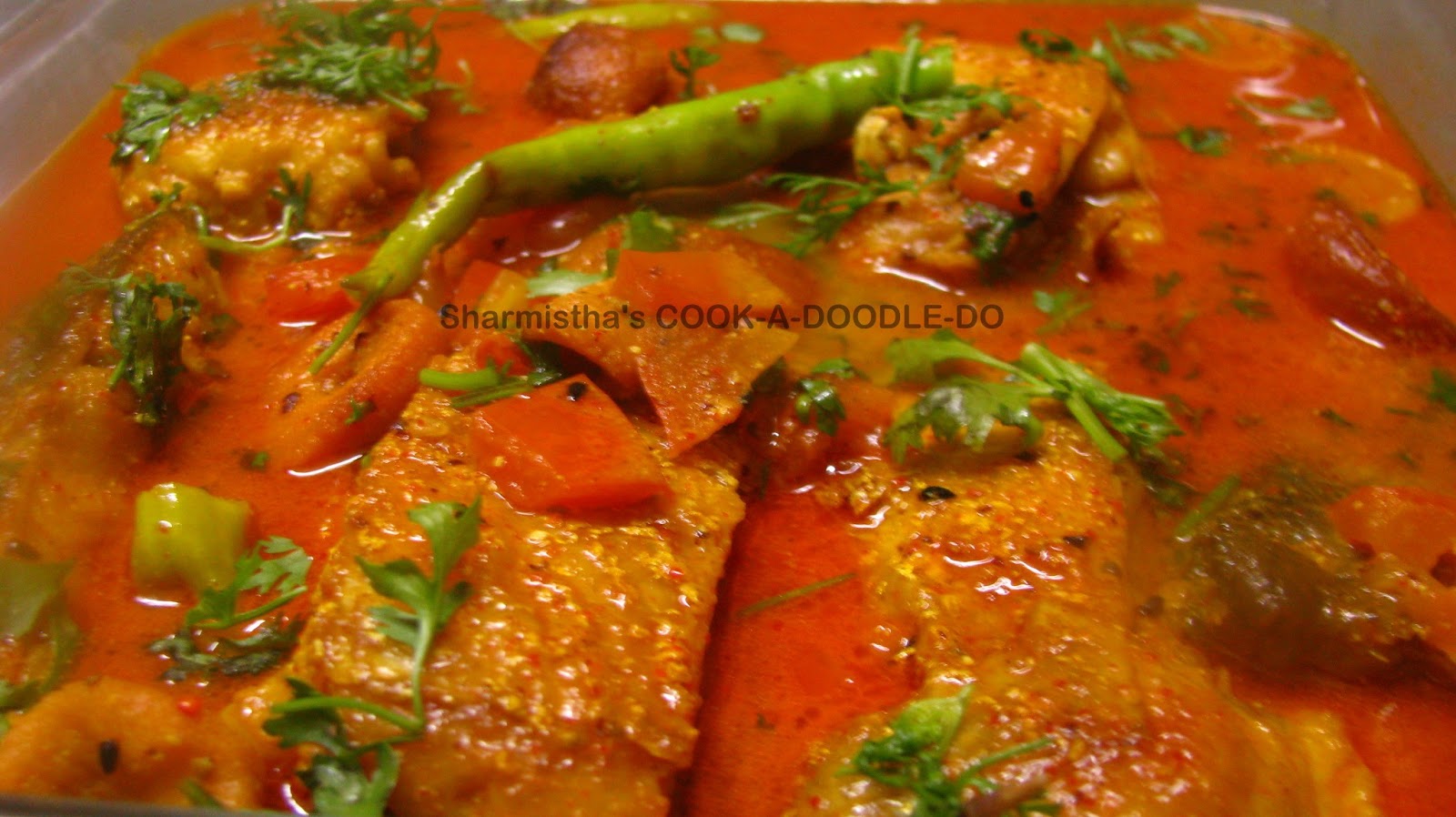 COOK-A-DOODLE-DO: Chitol Maachher Peti'r Jhol