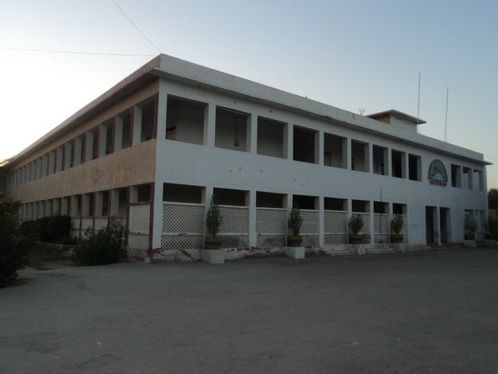 Sukkur: Beautiful Images Of Public School Sukkur