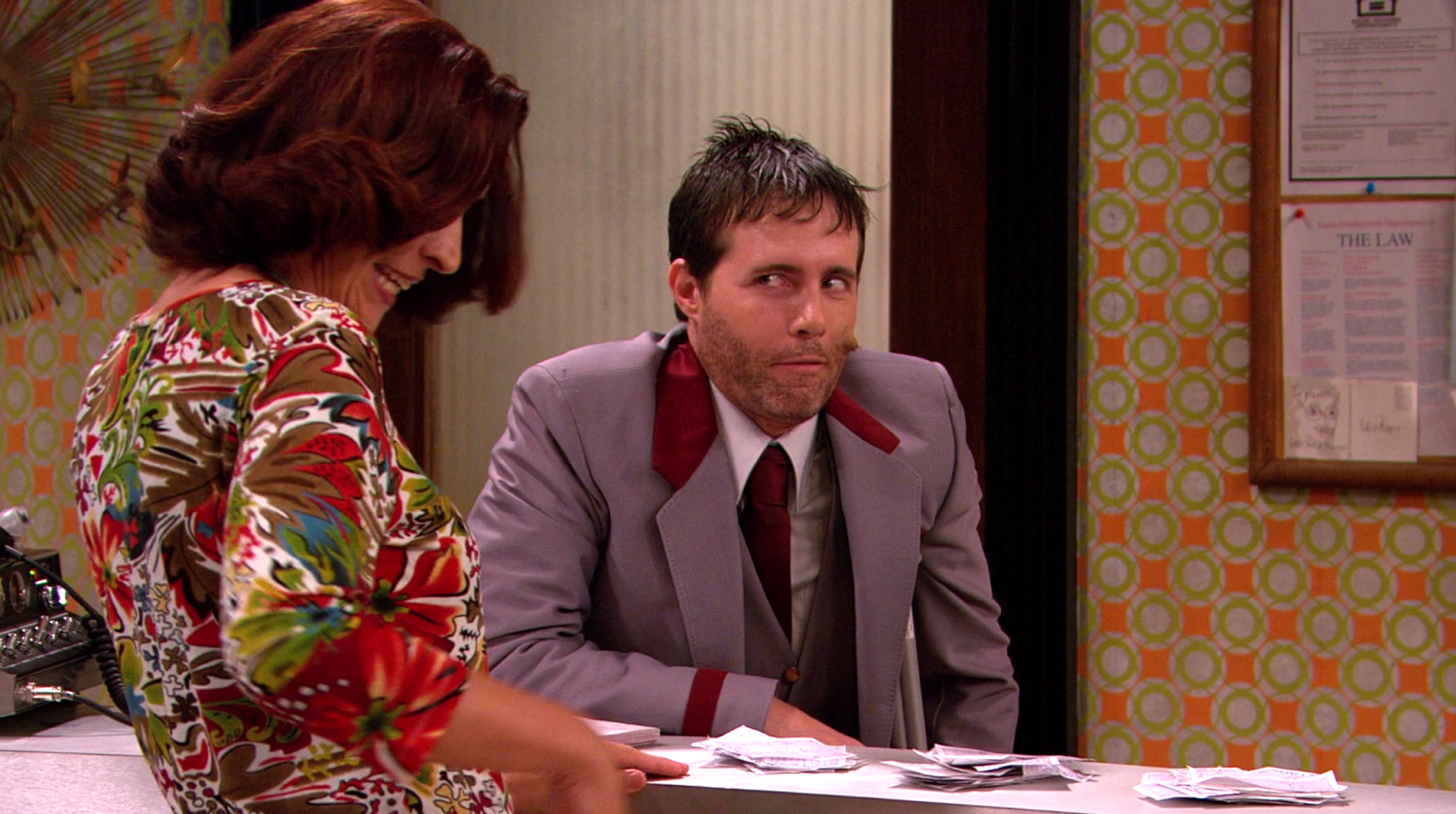 NickALive!: iCarly’s Lewbert Is Now An Actual Beast! | Bunsen Is a Beast