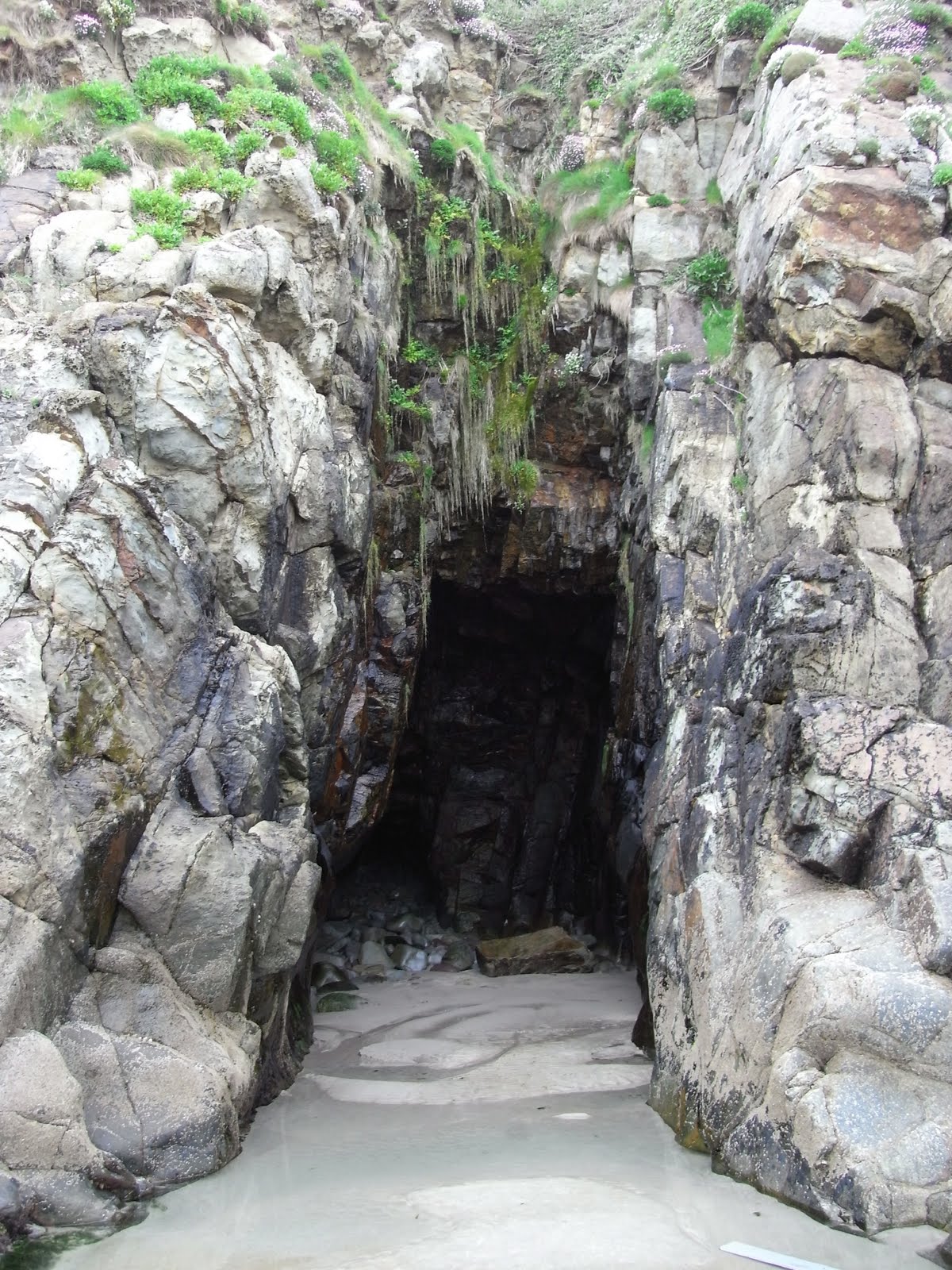 Creating Pictures in my Mind: Cave Entrance