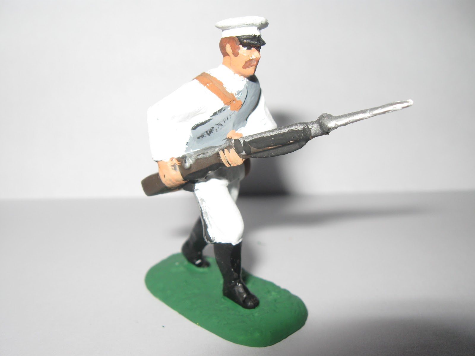 PAINTED PLASTIC SOLDIERS