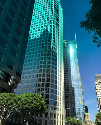 forms traced by light: DTLA