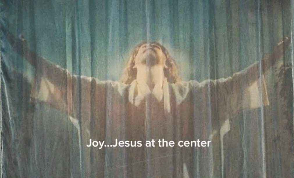 beth willis miller's blog: Joy...Jesus at the center