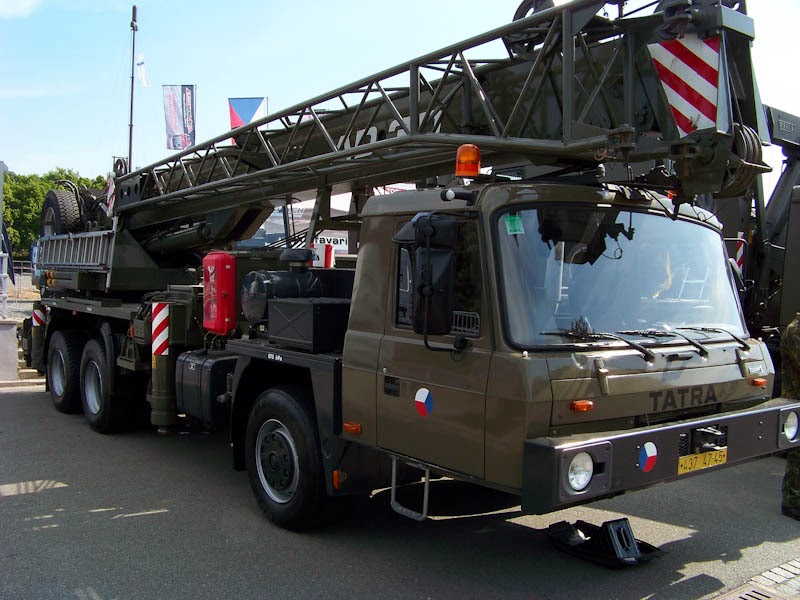 TATRA 4x4,6x6,8x8,10x10 e 12x12 mas como esse caminhão funciona ...