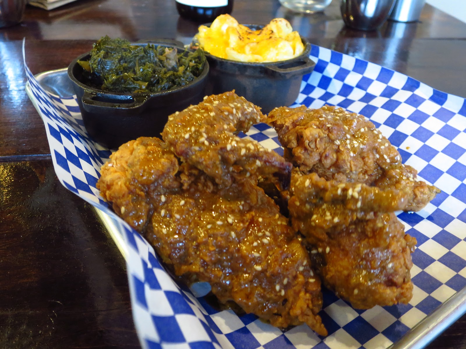 Smokin' Chokin' and Chowing with the King: Luella's Gospel Bird