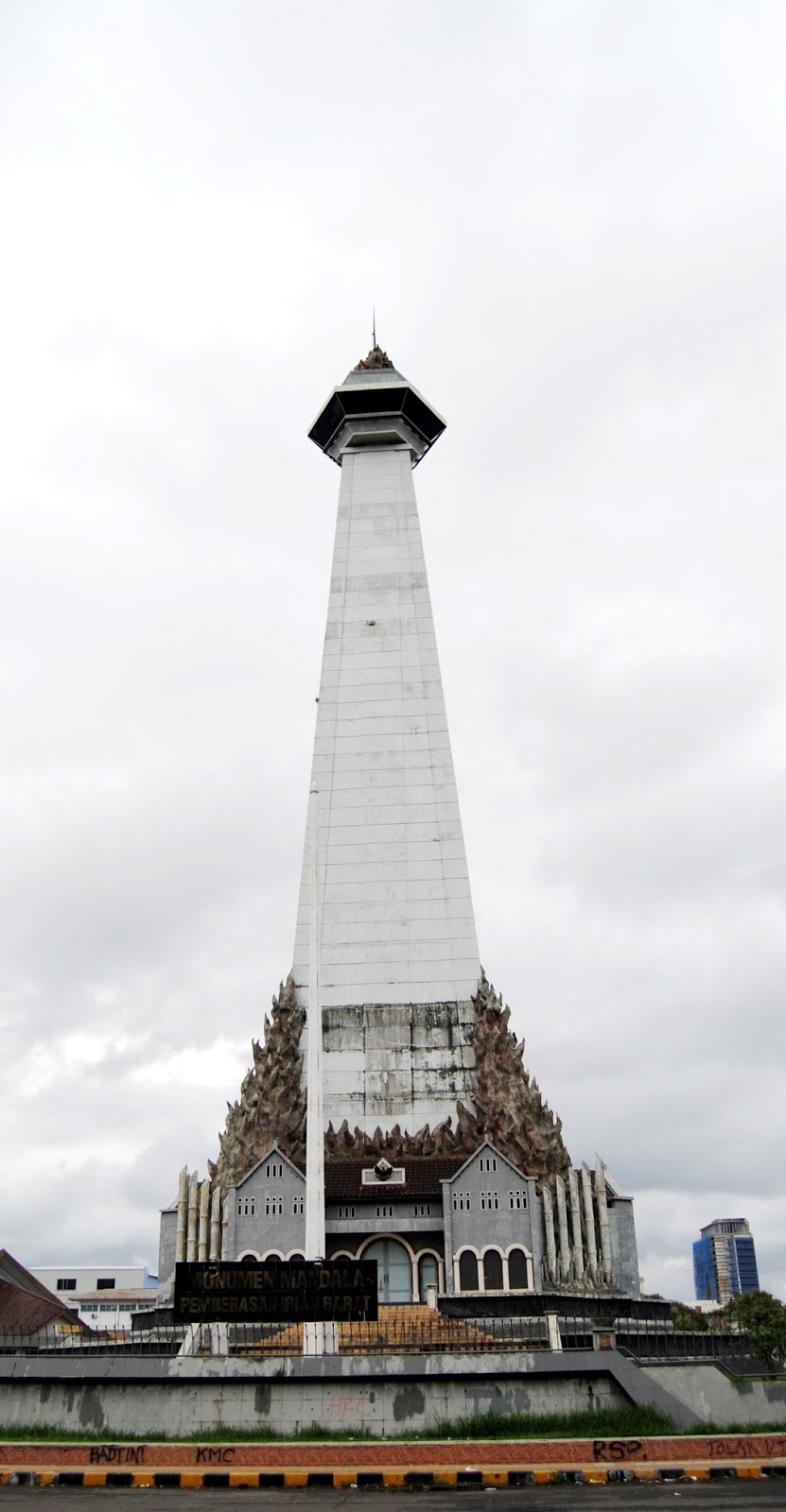 Monumen Mandala | Bidang Pembangunan Bina Marga Sulawesi Selatan