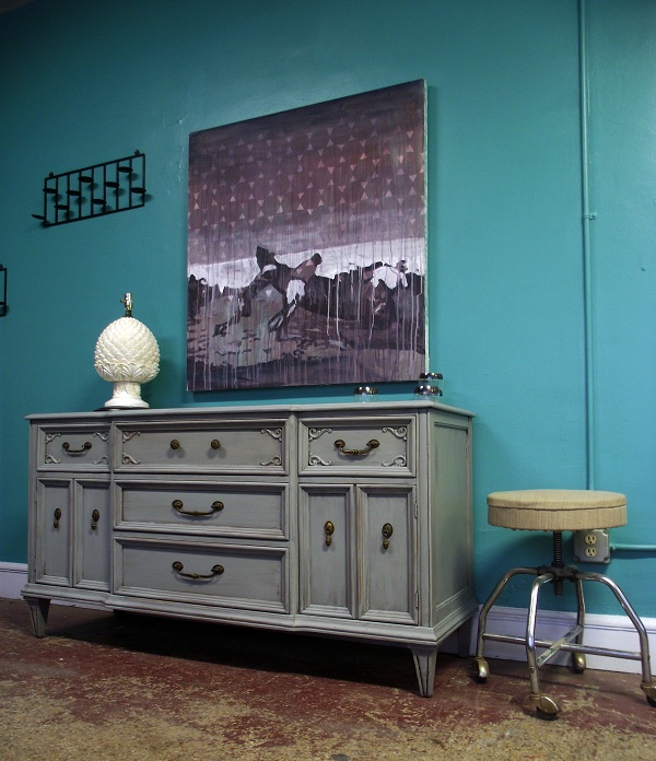 Vintage Ground: Vintage Stone Color Buffet / Sideboard