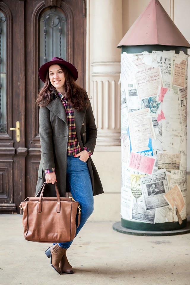 Dress Side Story: Wearing someone else's clothes