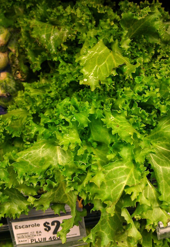 Walkabouts and Lettuce, ahem, Escarole