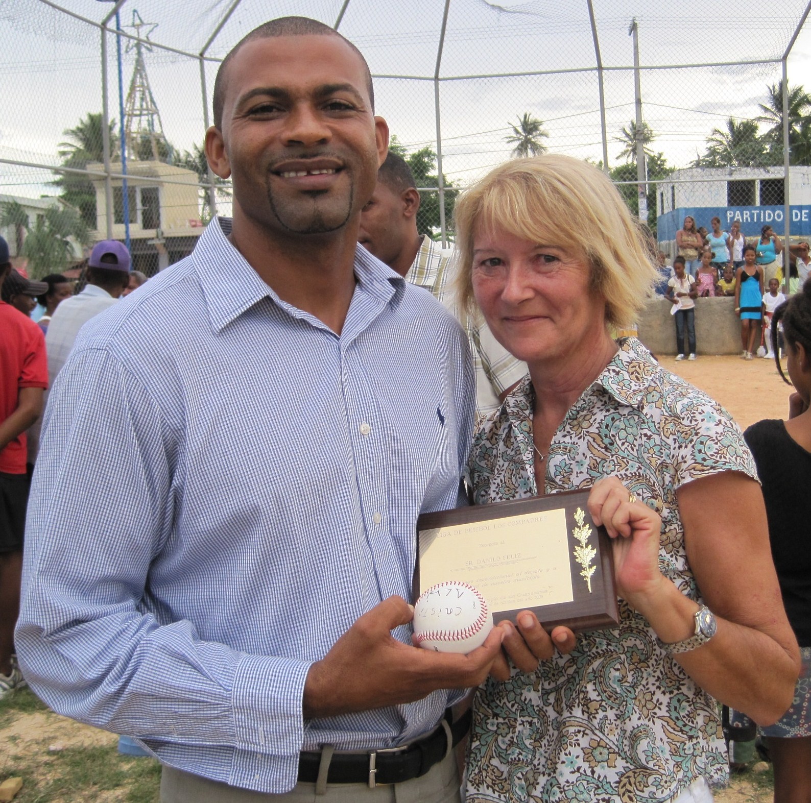 What about your saucepans?: Living with a Dominican Man