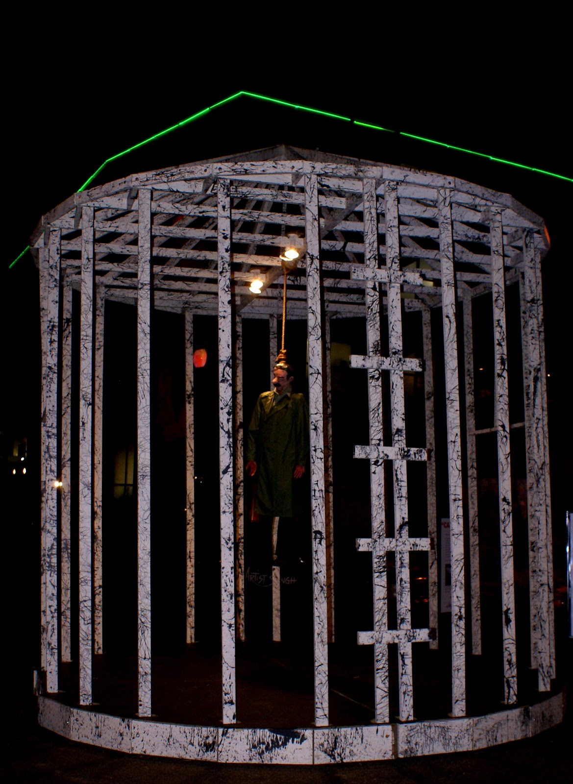 Captivity : Hanging of Saddam Hussein