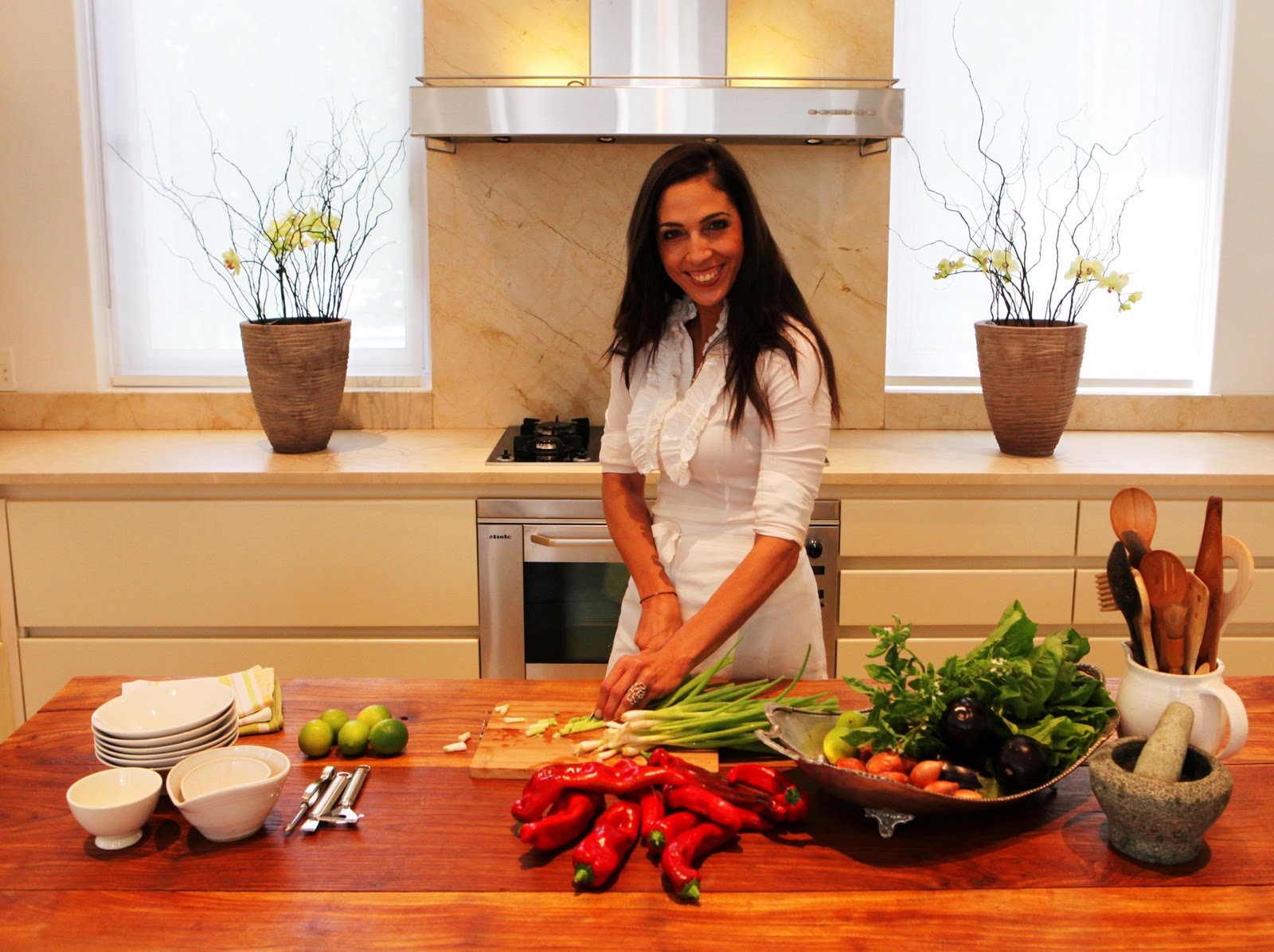 TV with Thinus: BREAKING. Vicky Crease gets her own cooking show, Fresh ...