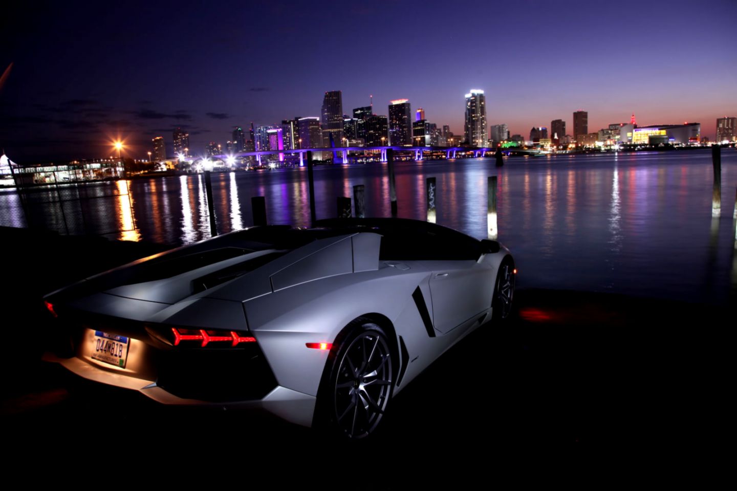 Lamborghini Aventador Night | Best Wallpapers HD Collection