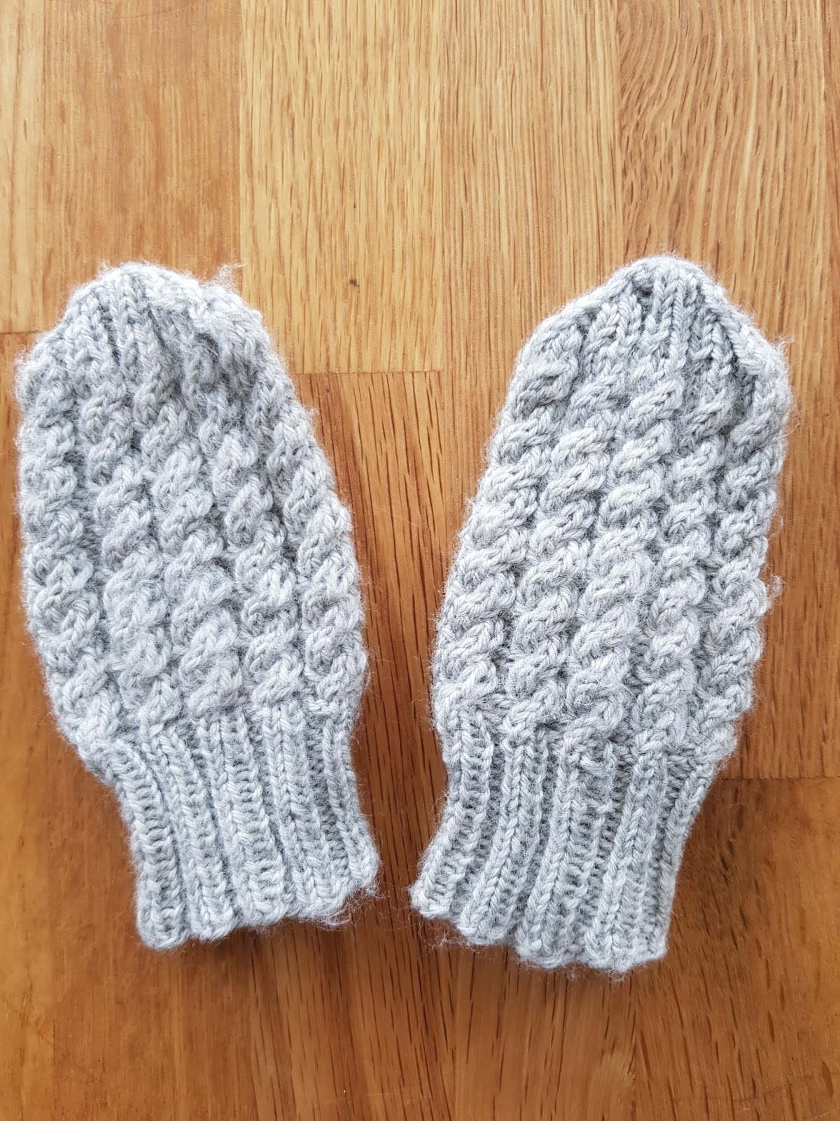 Stickat, virkat och annat: 2018