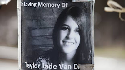 Mascara and Murder: November 2012