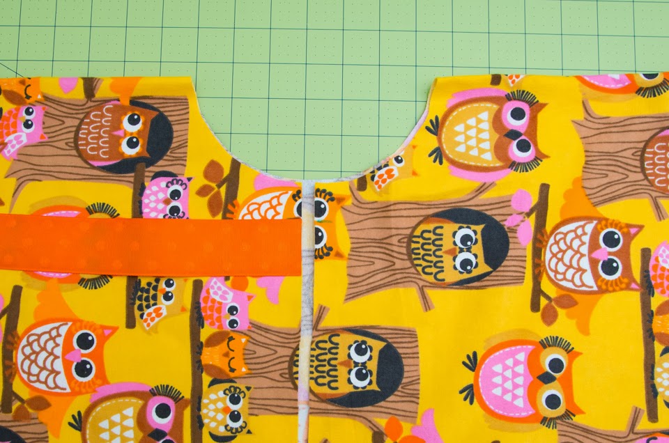 Free Cape Pattern and Tutorial - The Cottage Mama