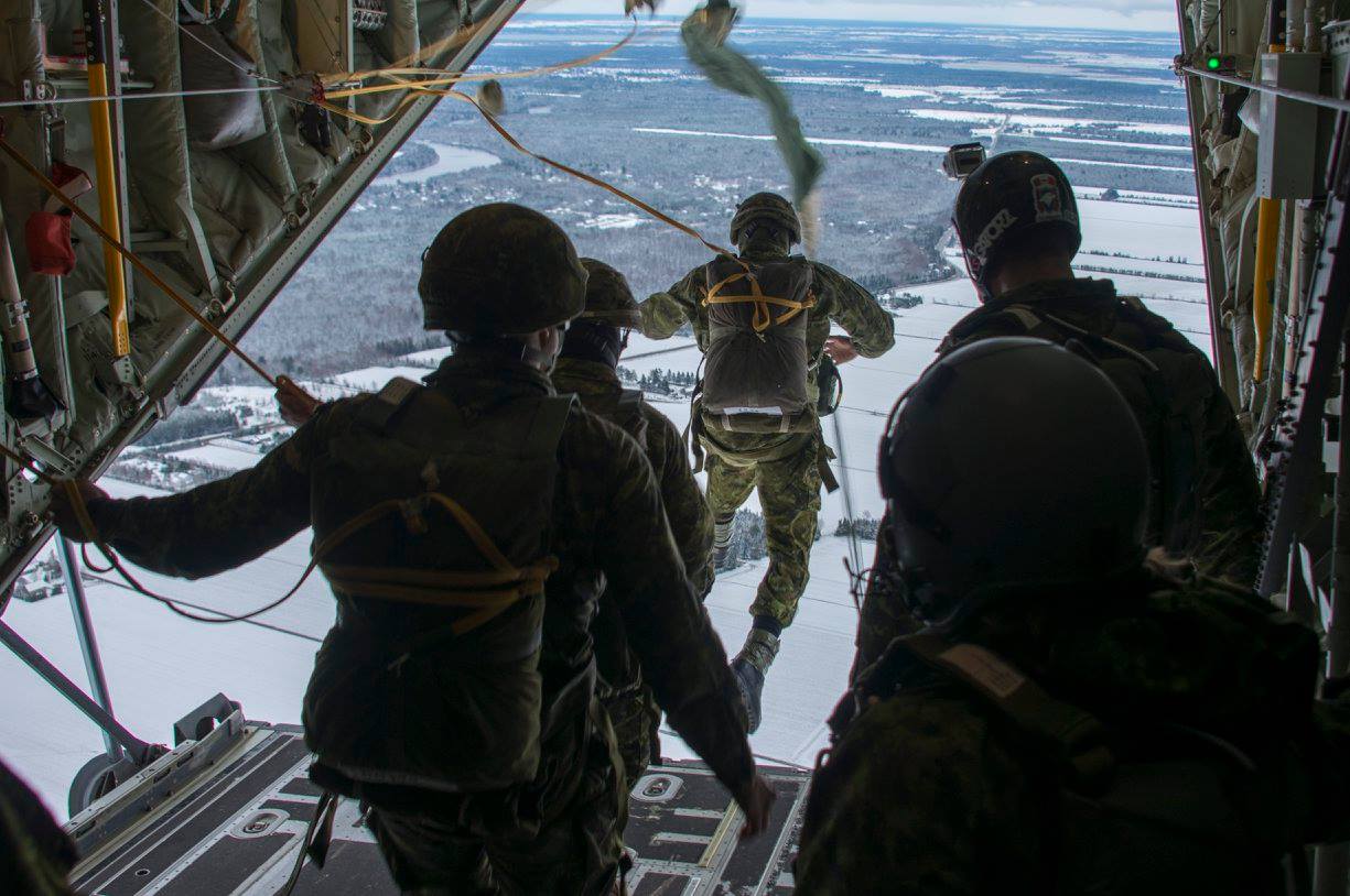 SNAFU!: 3th Battalion, Royal 22nd Regiment @ Airborne Exercise Beaver ...