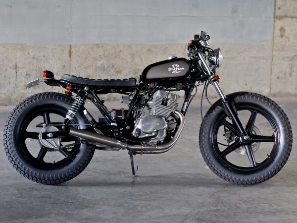 Honda CB250 nighthawk and all things Cafe and Tracker motorcycle