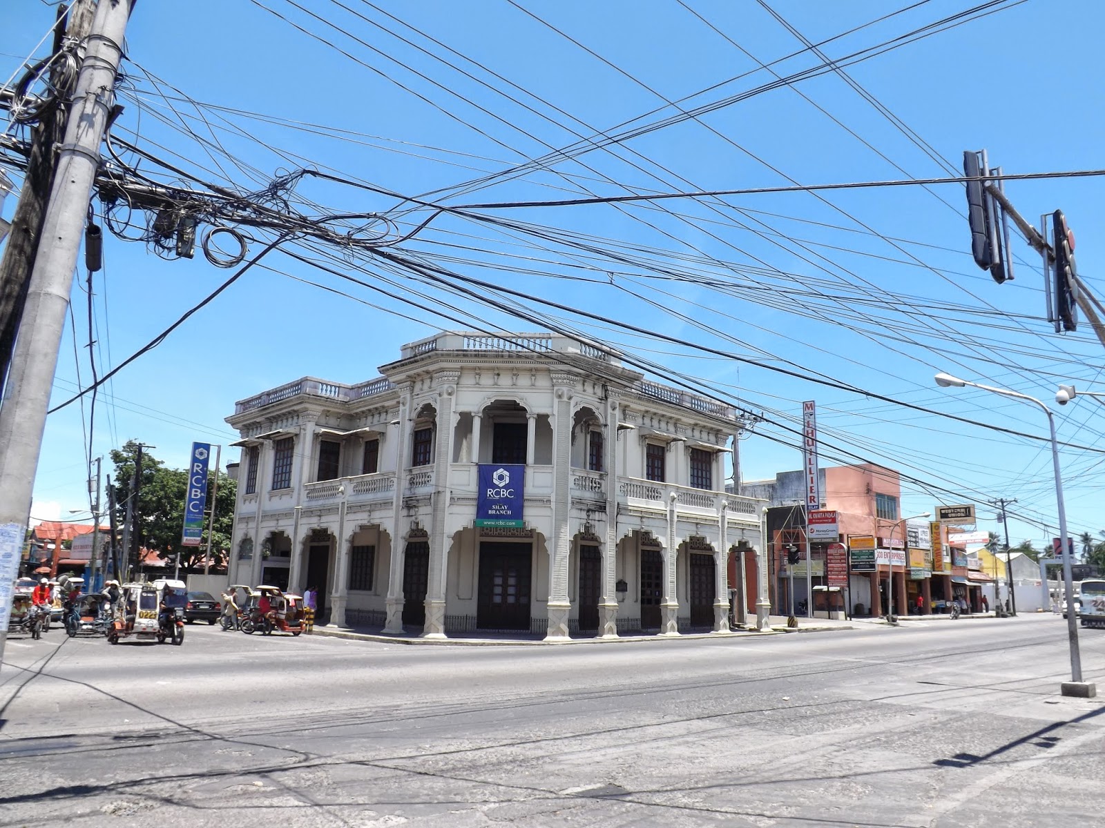 SILAY CITY, THE PARIS OF NEGROS - Touristang Pobre