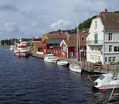 Canal #Noruega ::.: Mandal, ciudad de artistas