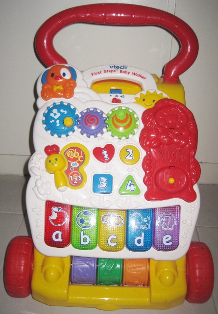 JuaiMurah: Vtech First Steps Baby Walker