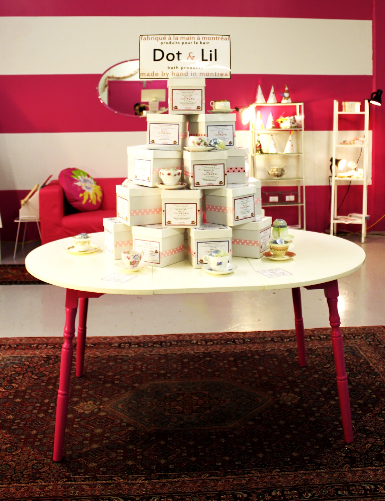 pretty pretty display pictures! – Dot & Lil