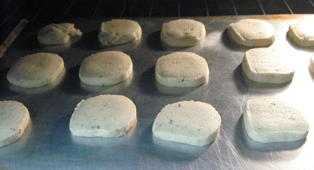 Mother Nature's Backyard - A Water-wise Garden: California Gourmet ...